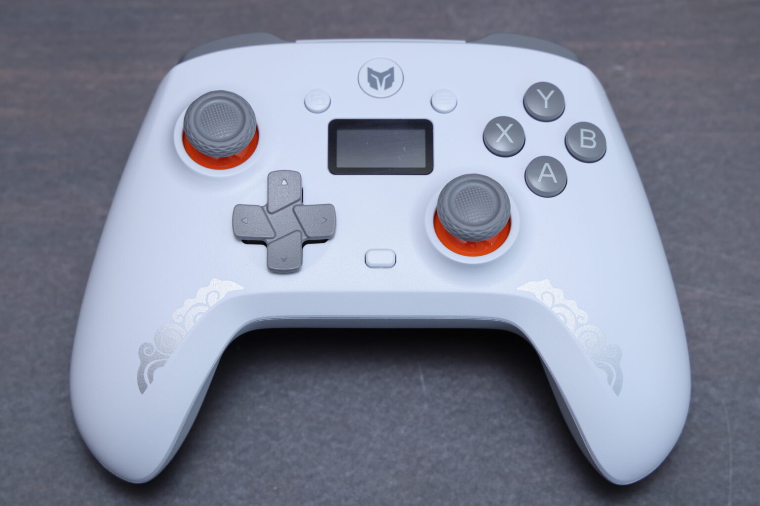 BIGBIGWON AETHERレビュー！ 圧倒的価格破壊の液晶搭載コントローラー | げむぱ