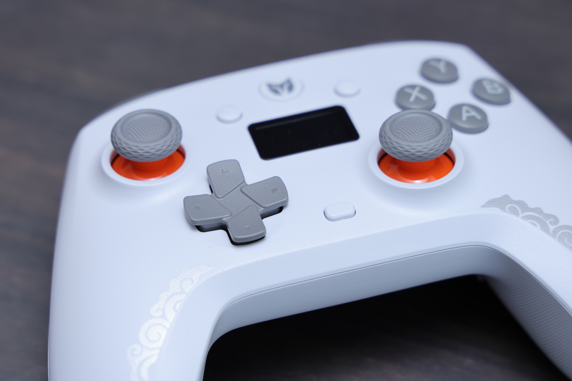 BIGBIGWON AETHERレビュー！ 圧倒的価格破壊の液晶搭載コントローラー | げむぱ